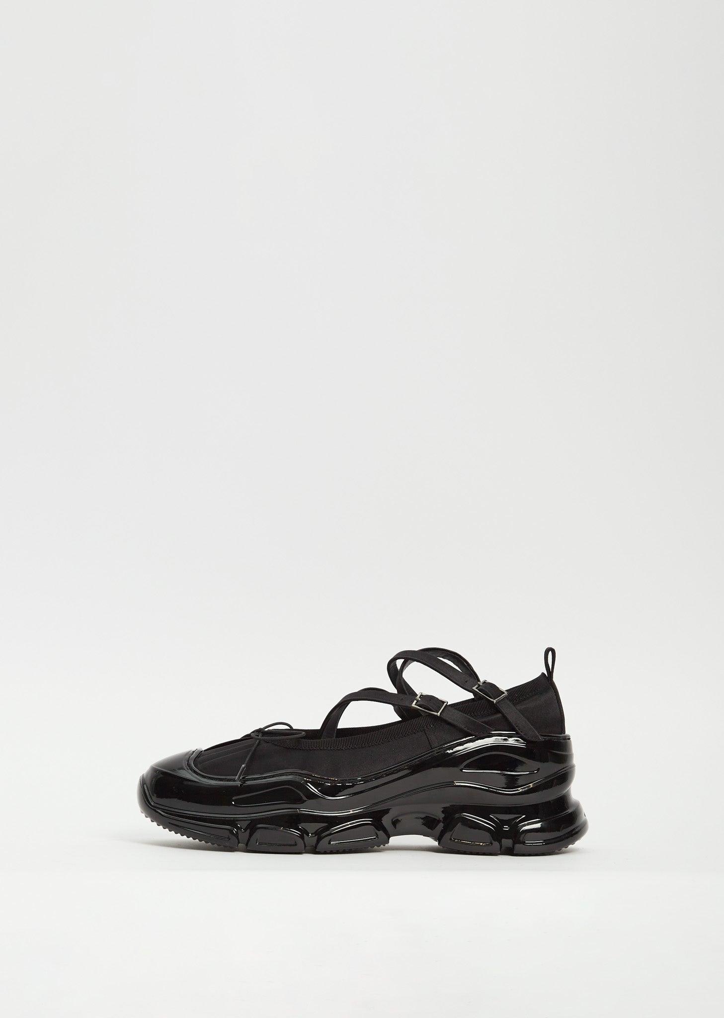 Simone Rocha Criss-cross Trek Ballerina in White | Lyst