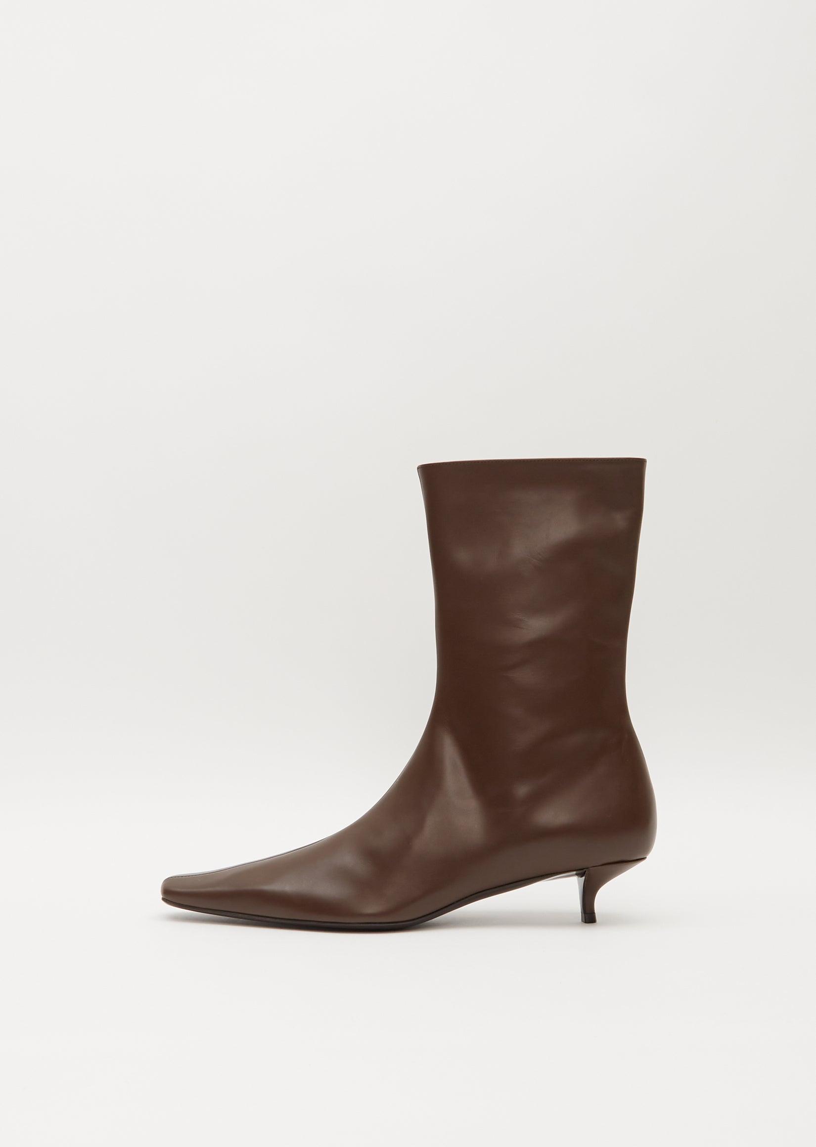 The Row Shrimpton Boot in Natural | Lyst