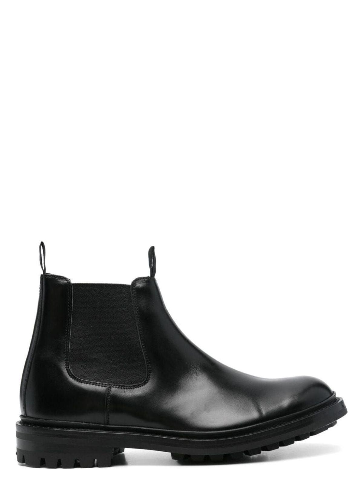 Tricker's Stephen Beatles Low Commando Sole Boot in Black for Men | Lyst