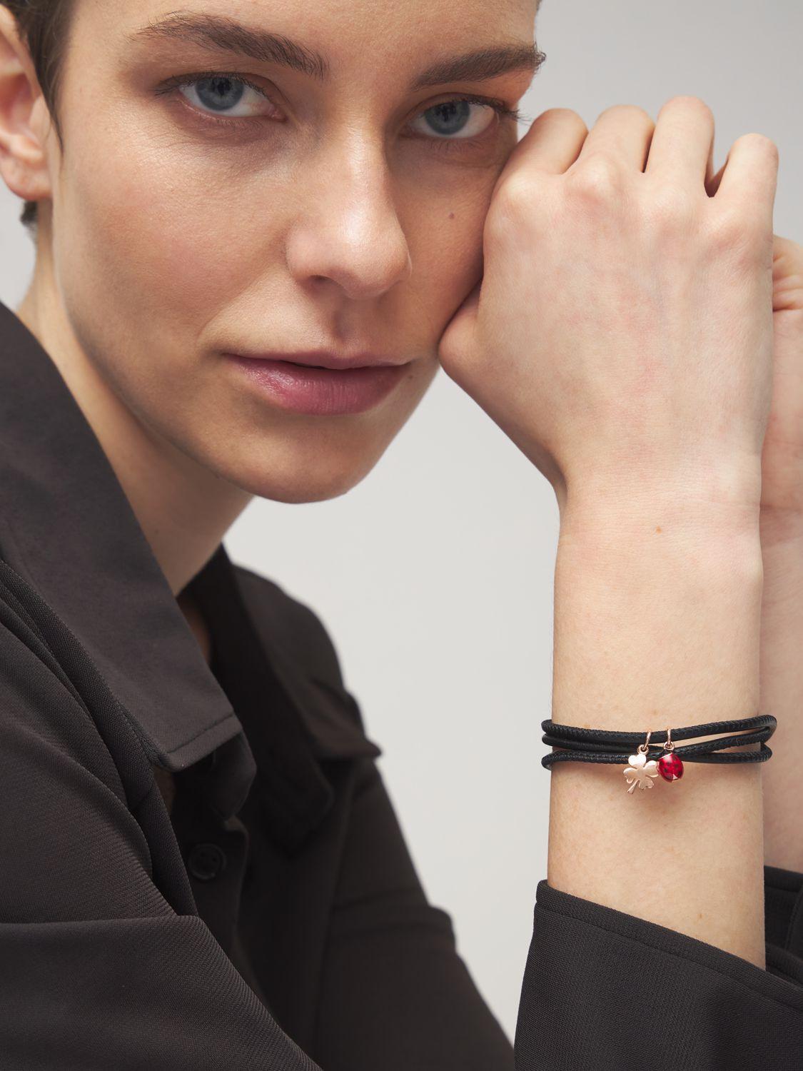 Dodo 9Kt Rose Enamel Ladybug Charm/ Unique in Black | Lyst UK