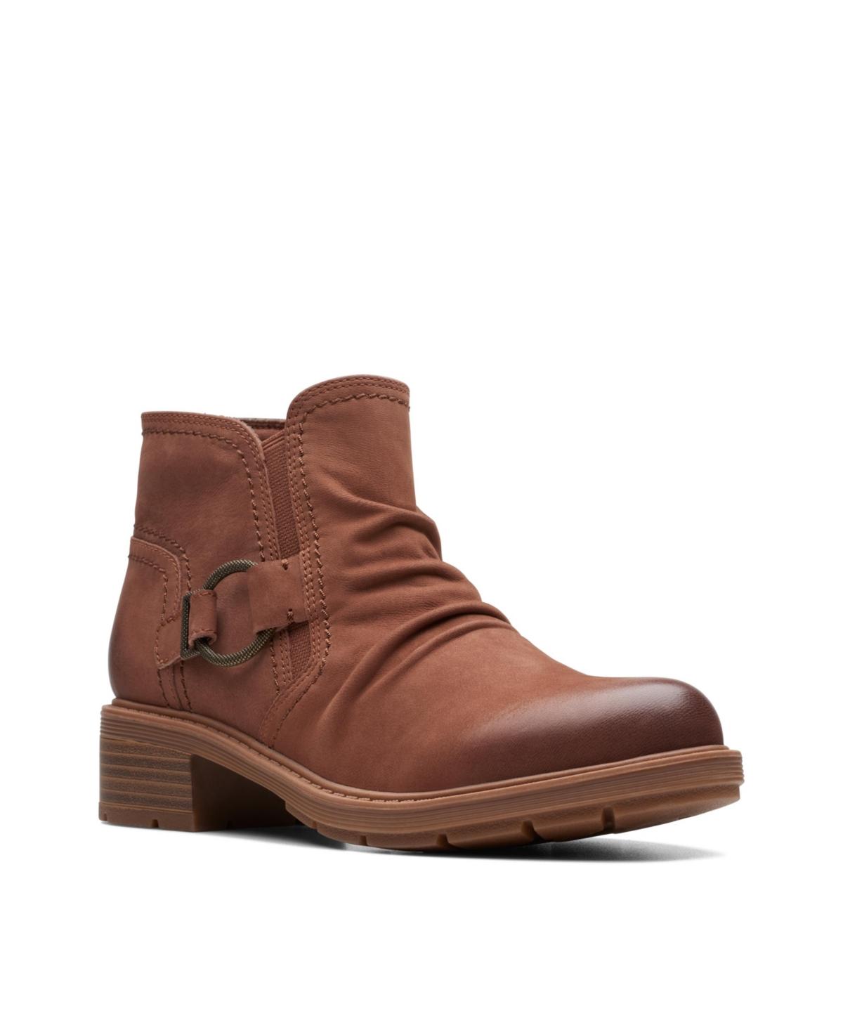 Clarks Collection Hearth Faye Boots in Brown | Lyst