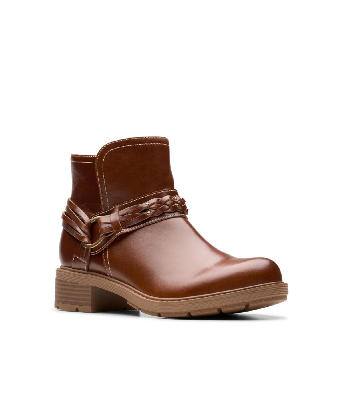 Clarks Collection Hearth Kaylie Boots in Brown | Lyst