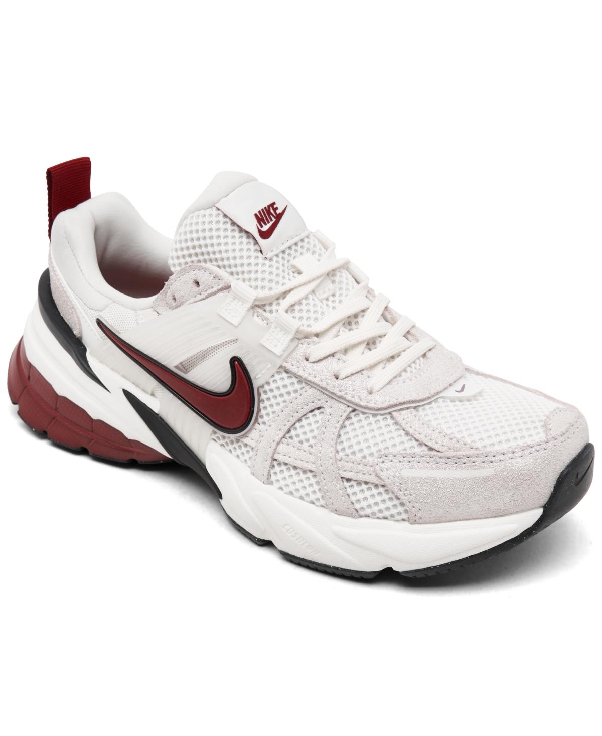 Nike V2k Run Se Casual Sneakers From Finish Line in White | Lyst