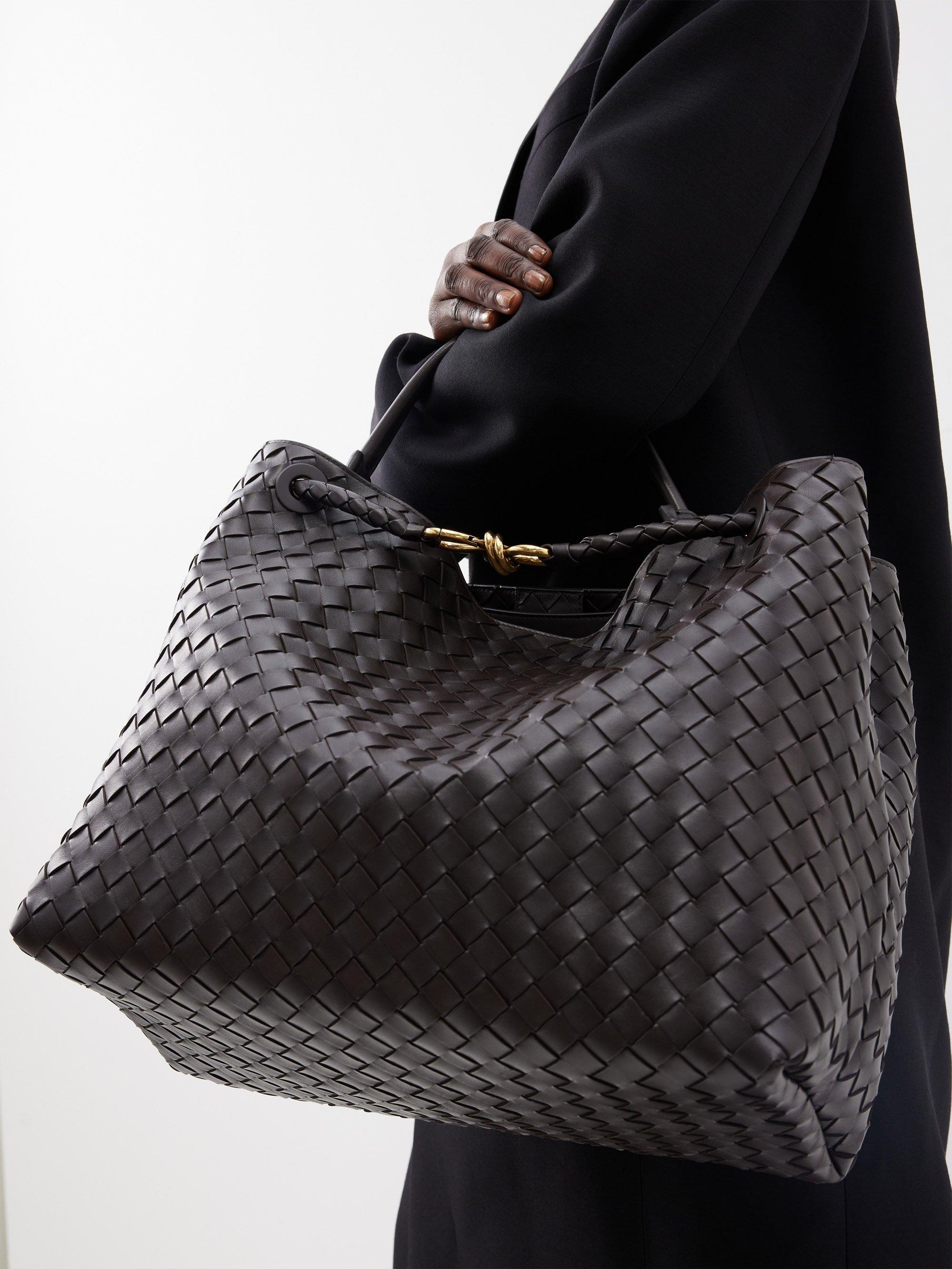 Bottega Veneta Andiamo Large Intrecciato-leather Handbag in Black | Lyst