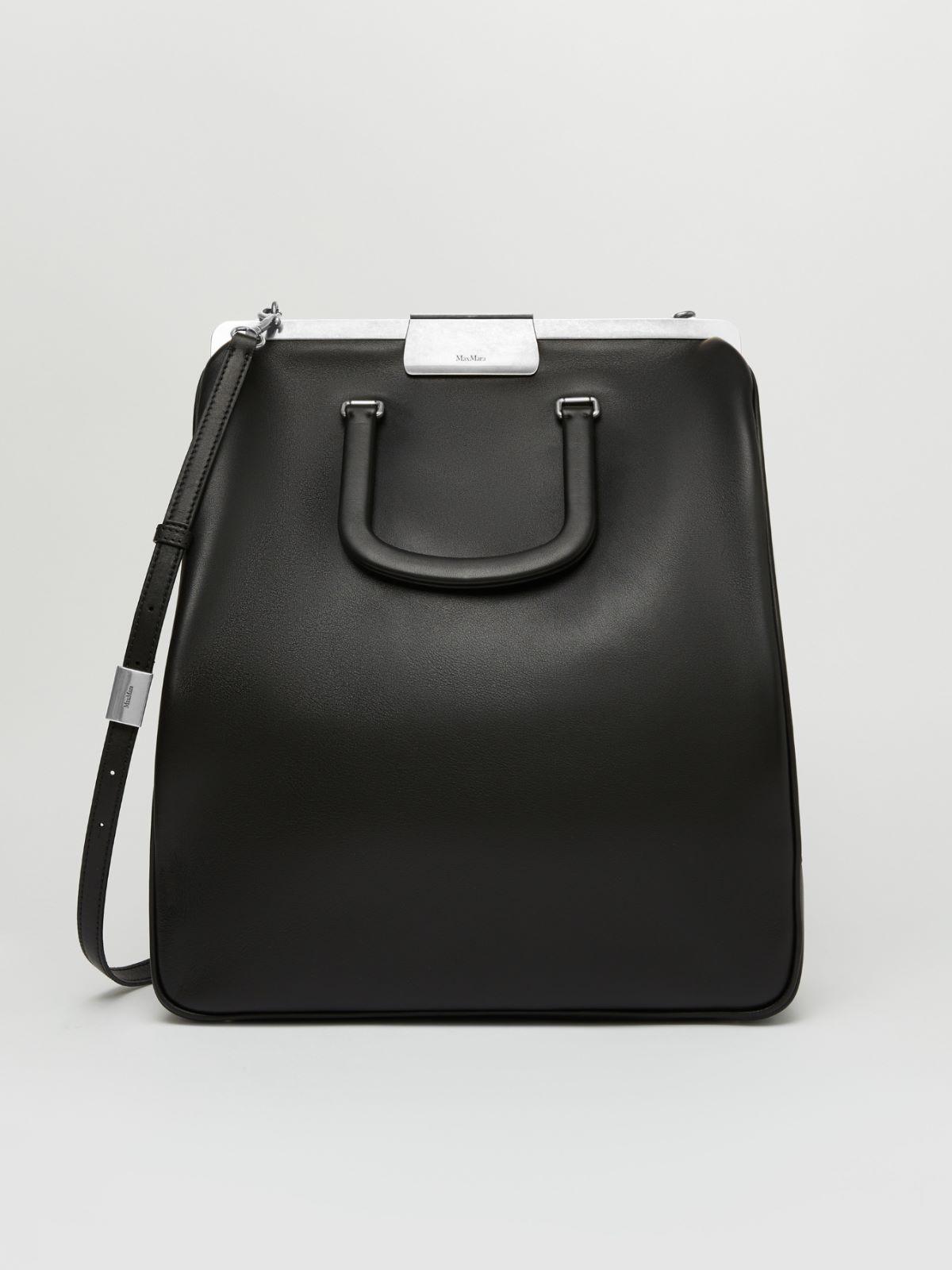 Max Mara Leather Vertical Handbag, Large in Black | Lyst