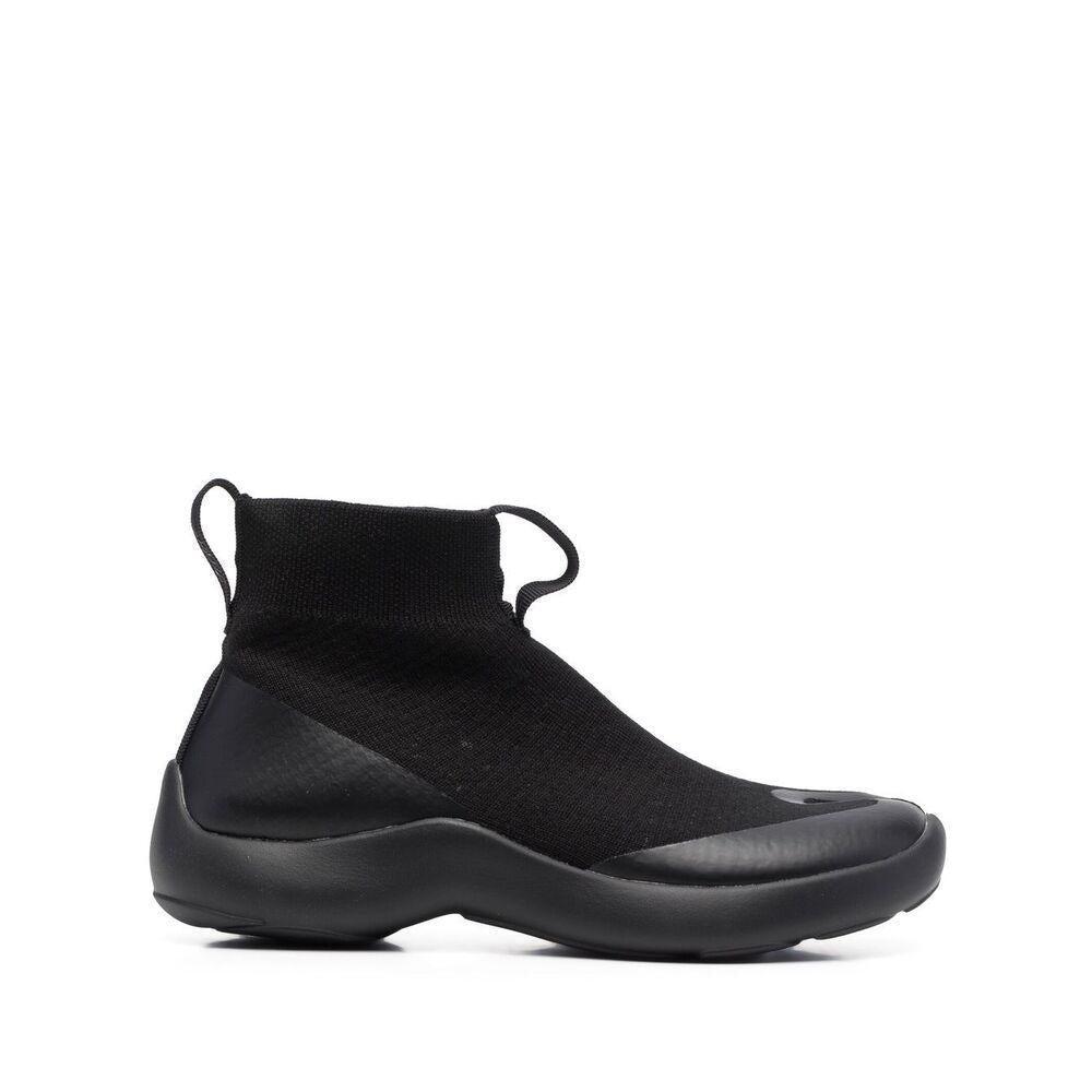 Tabi Pumps in Black | Lyst