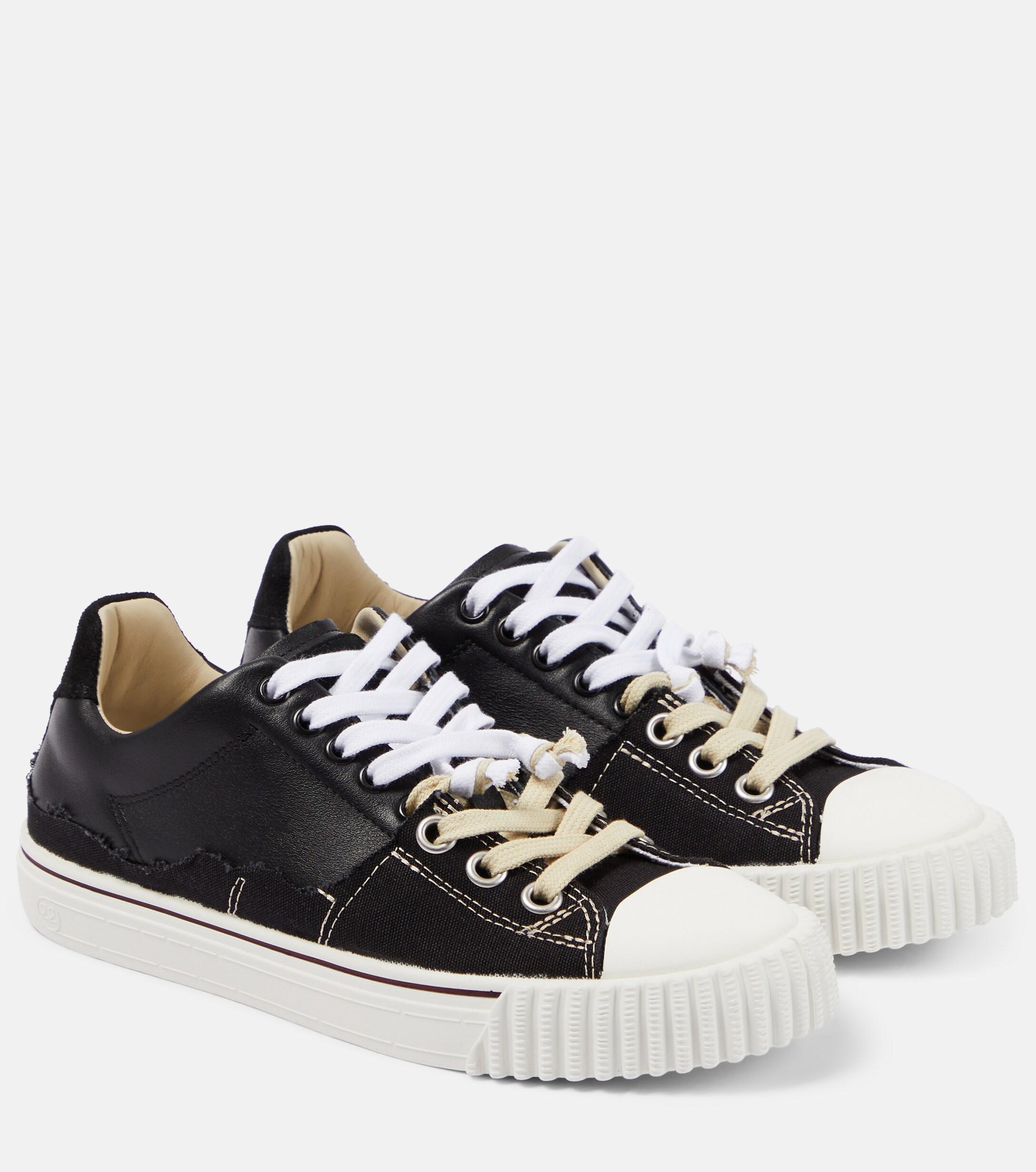 Maison Margiela New Evolution Low-top Sneakers in Black | Lyst Canada