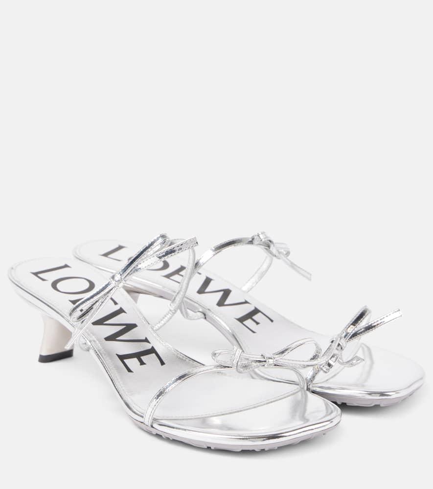 Loewe Petal Metallic Leather Sandals in White | Lyst