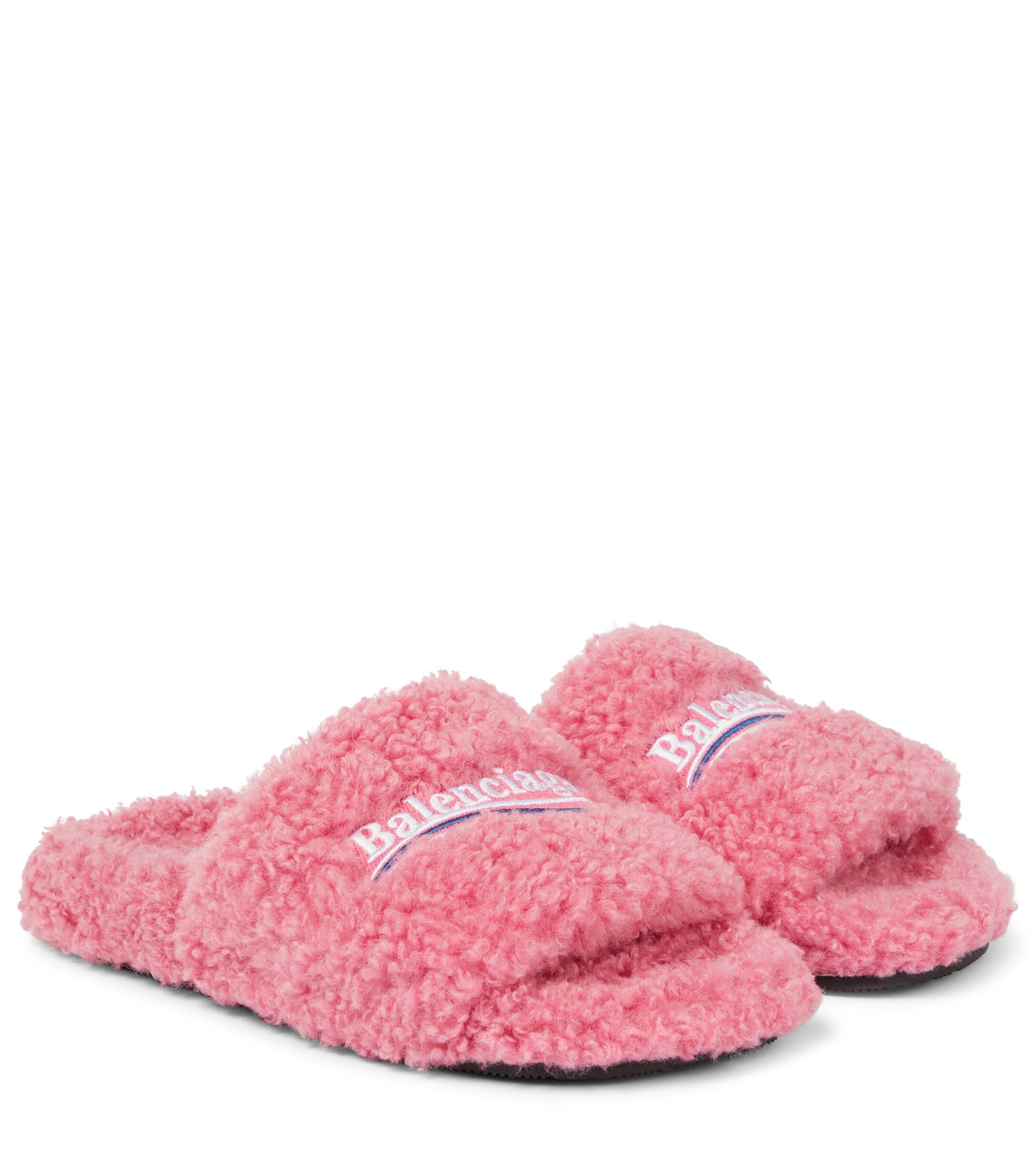 Balenciaga Rubber Furry Faux Shearlings Slides in Pink | Lyst Australia