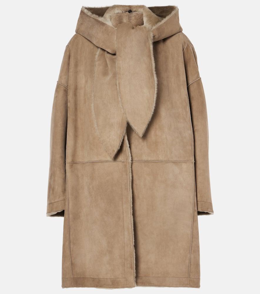 The Row Parnasse Shearling-lined Suede Coat in Natural | Lyst