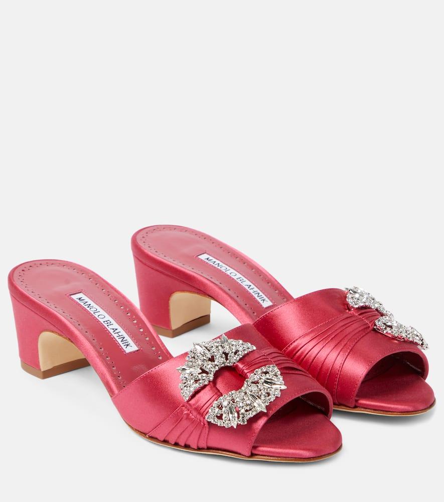 Manolo Blahnik Prinap Satin Mules in Pink | Lyst