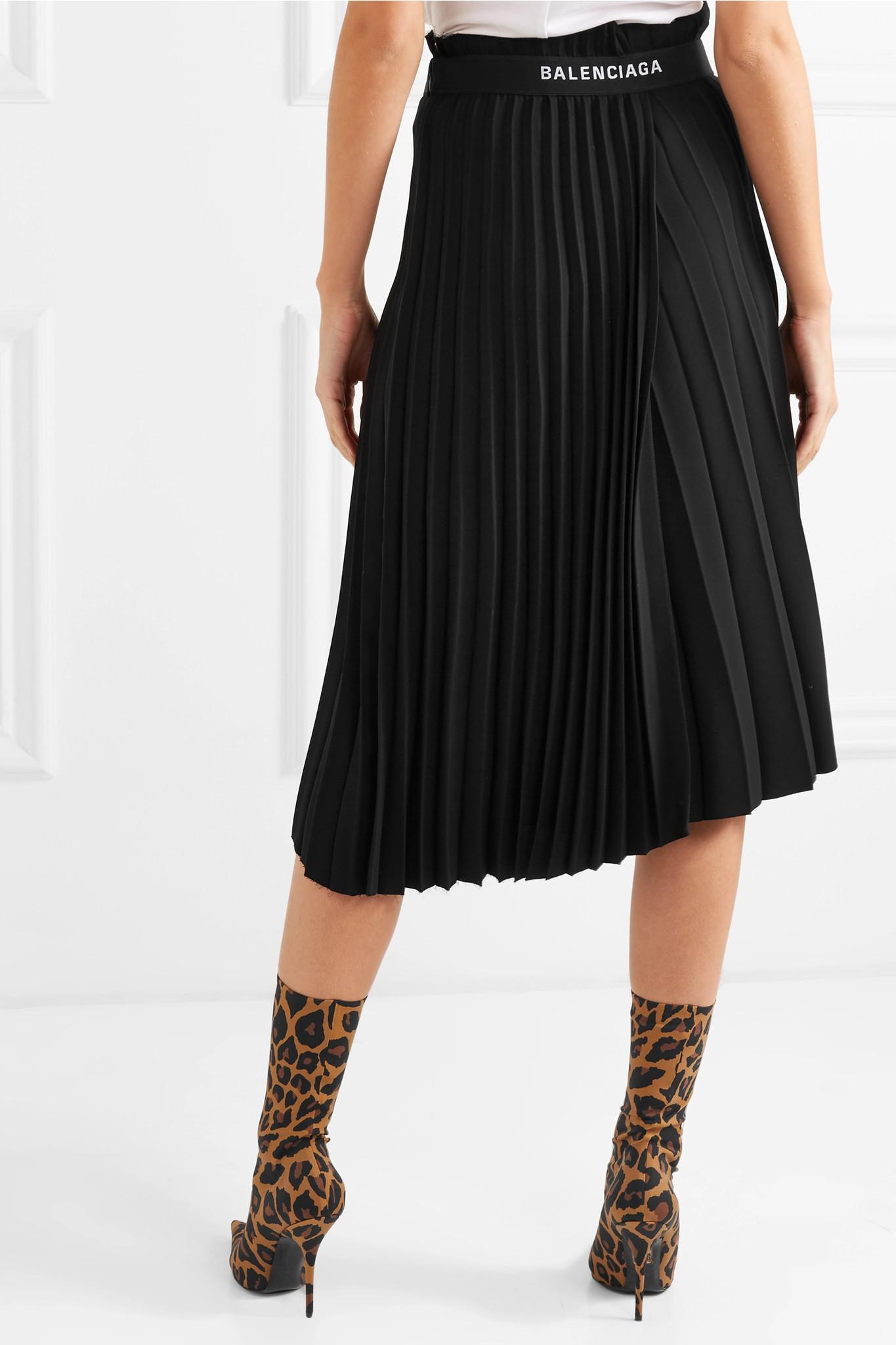 Balenciaga Pleated Midi Skirt in Black - Lyst