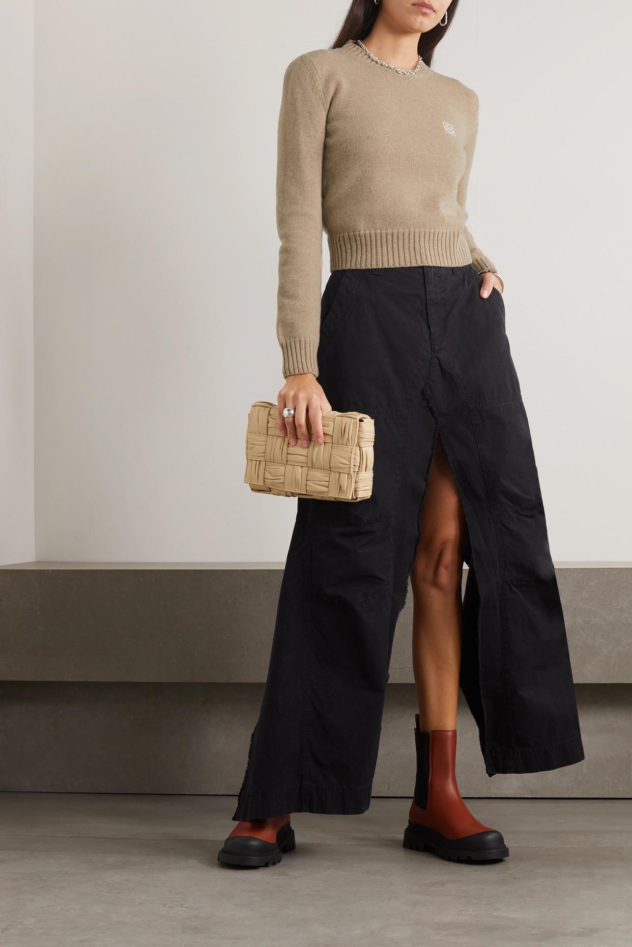 ＊FW21＊ LOEWE Anagram V-neck cropped sweater セーター - mimetika.com.pe