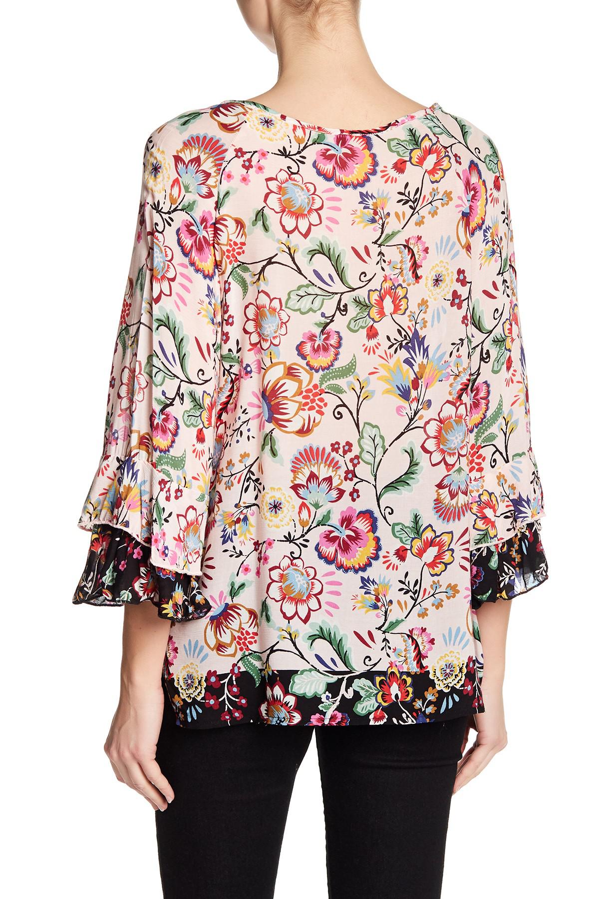 Lyst - Democracy Lattice Neck Floral Blouse in Pink