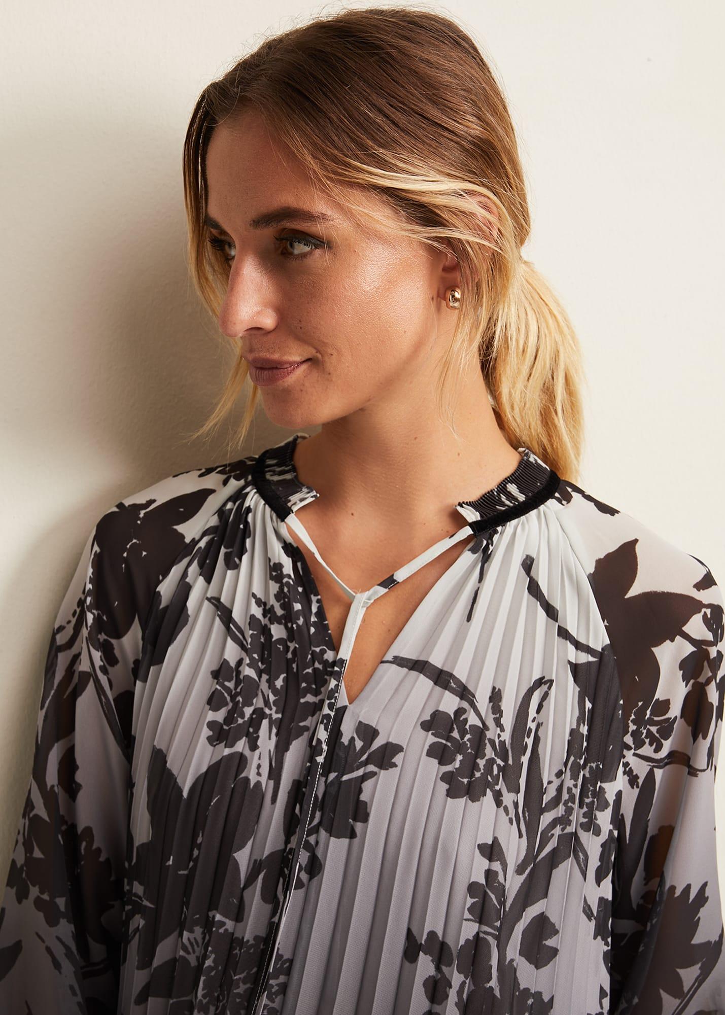 Rachelle Grey's Instagram, Twitter & Facebook on IDCrawl