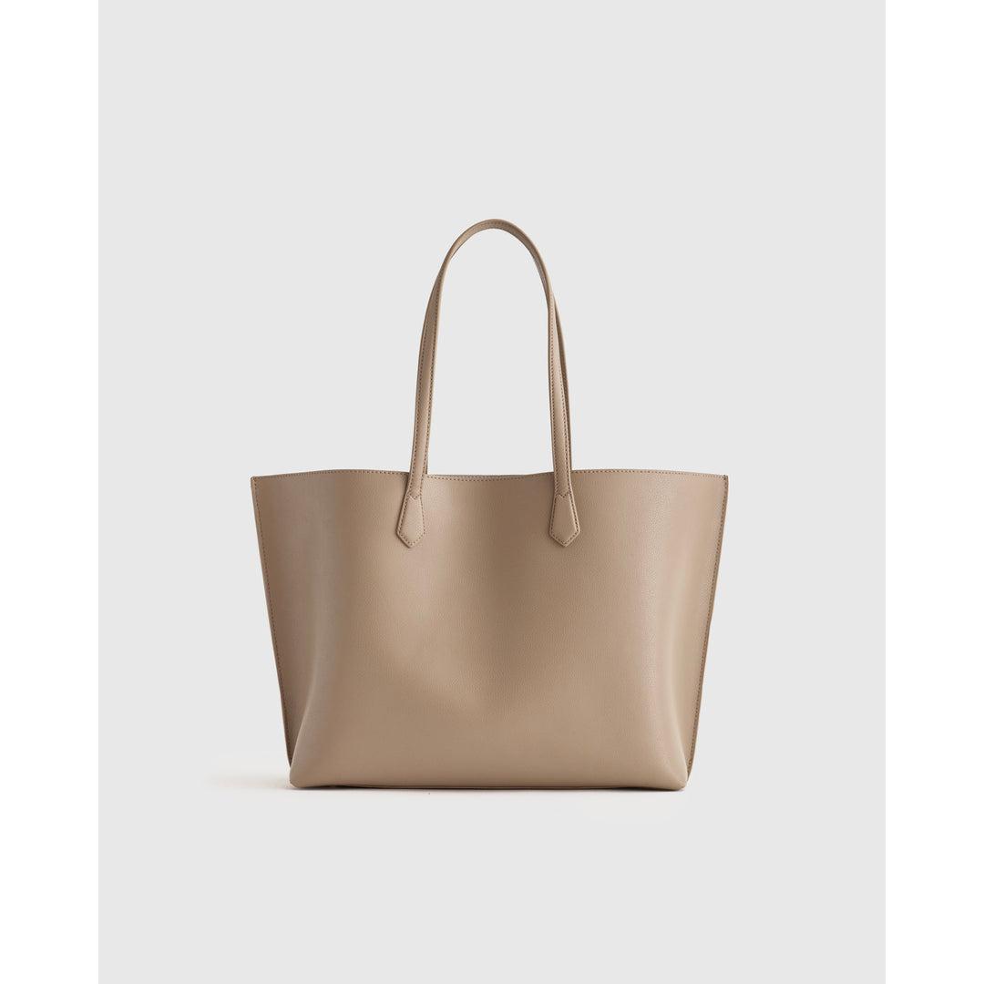 Quince Italian Leather Triple Compartment Shopper Tote in Natural | Lyst