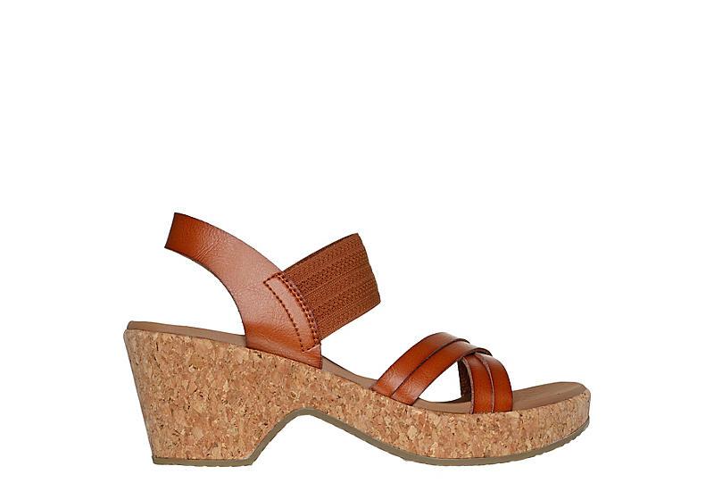 Skechers Night Skies Wedge in Brown | Lyst