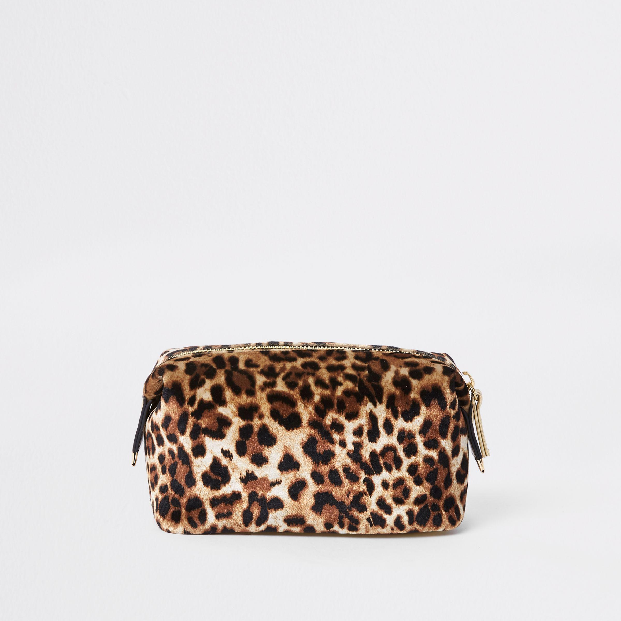 Leopard Print Makeup Bag | Saubhaya Makeup