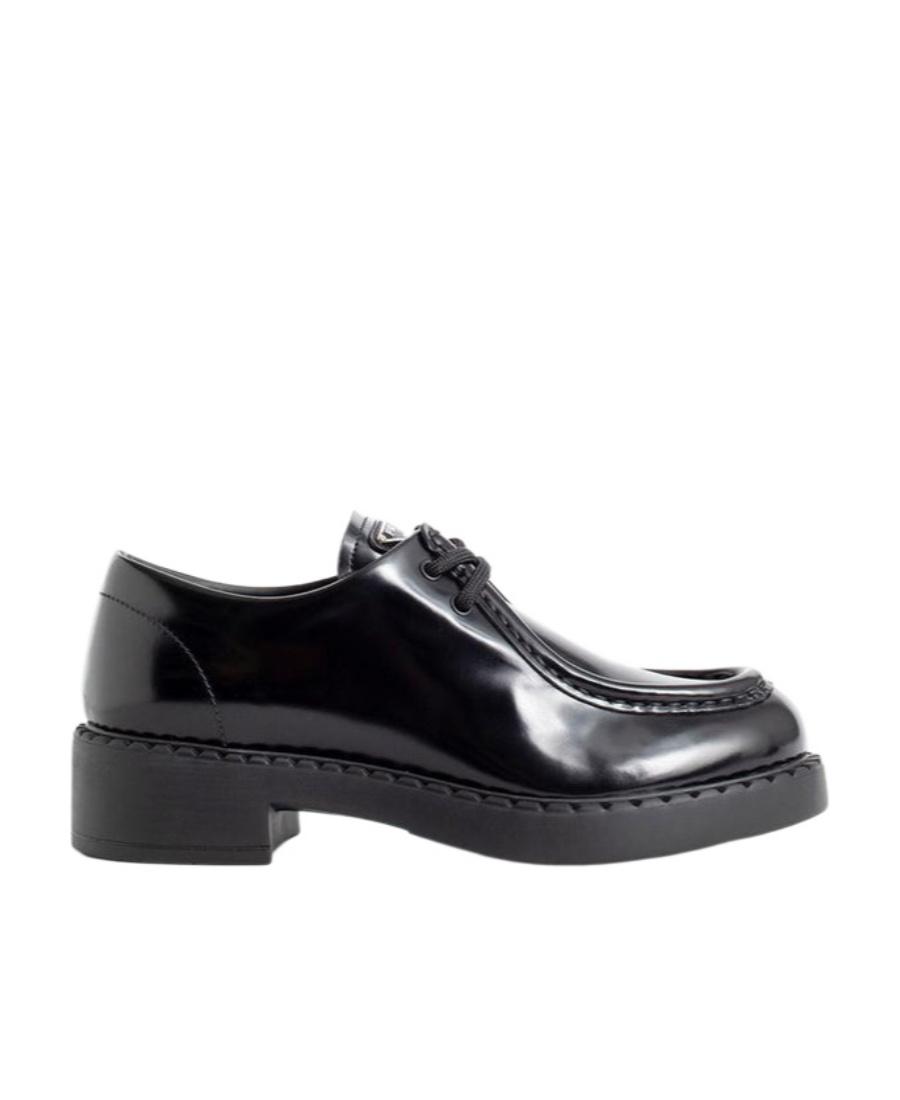 Prada Triangle-Logo Lace-Up Leather Shoes in Black | Lyst