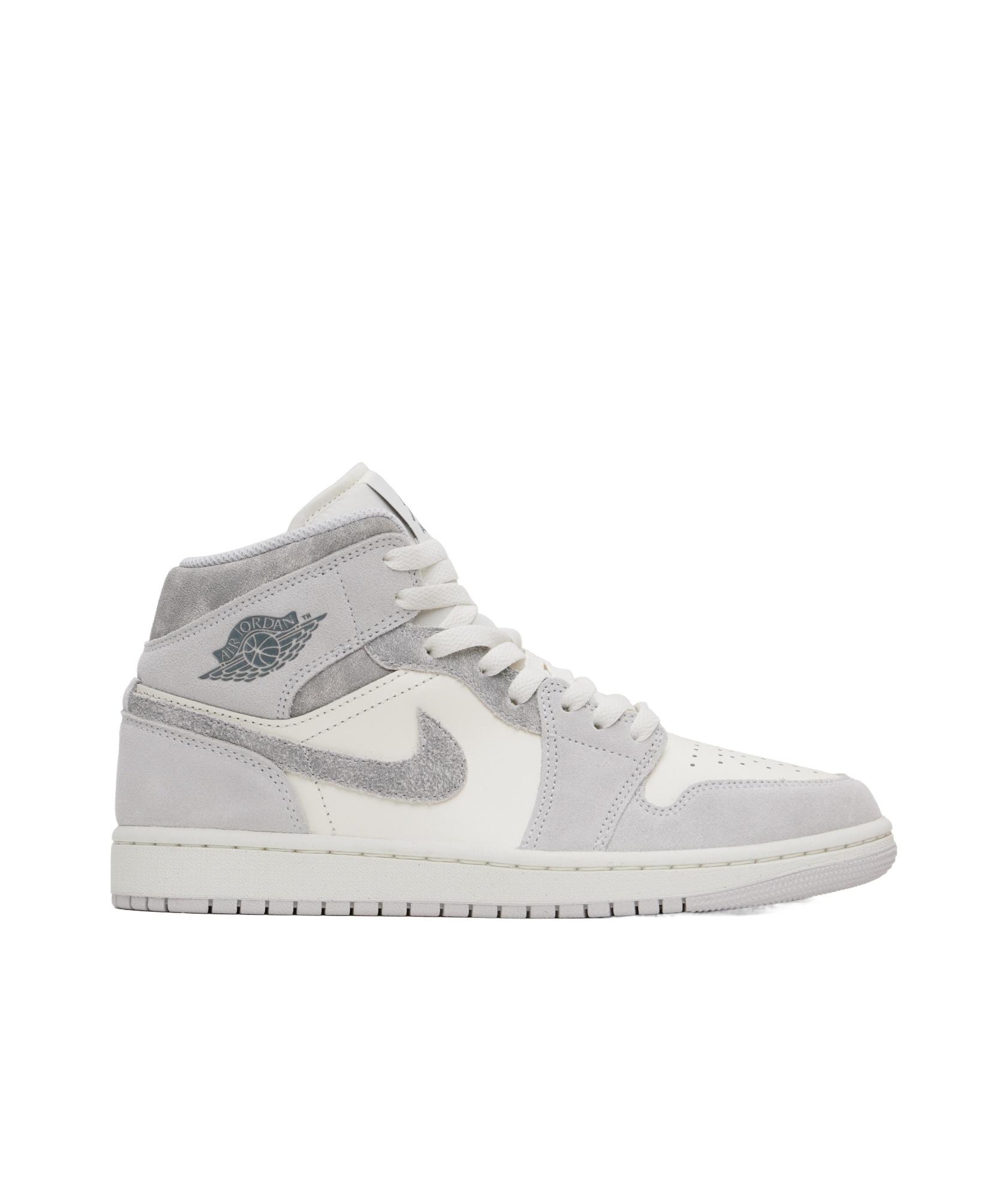 Nike Round Head High-Top Sneakers in White for Men | Lyst