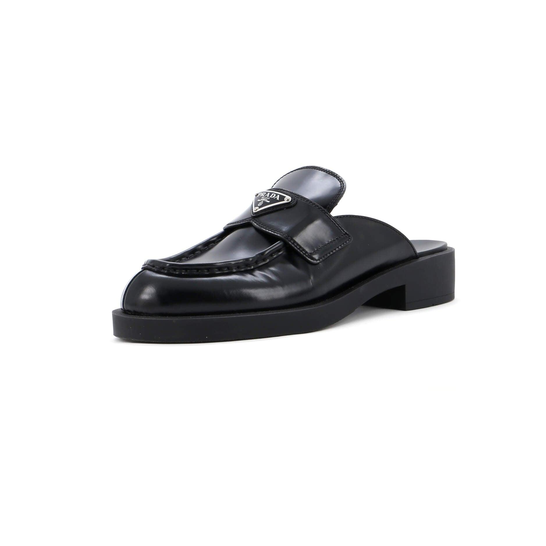 Prada Triangle Logo Slide Mules Leather in Black | Lyst