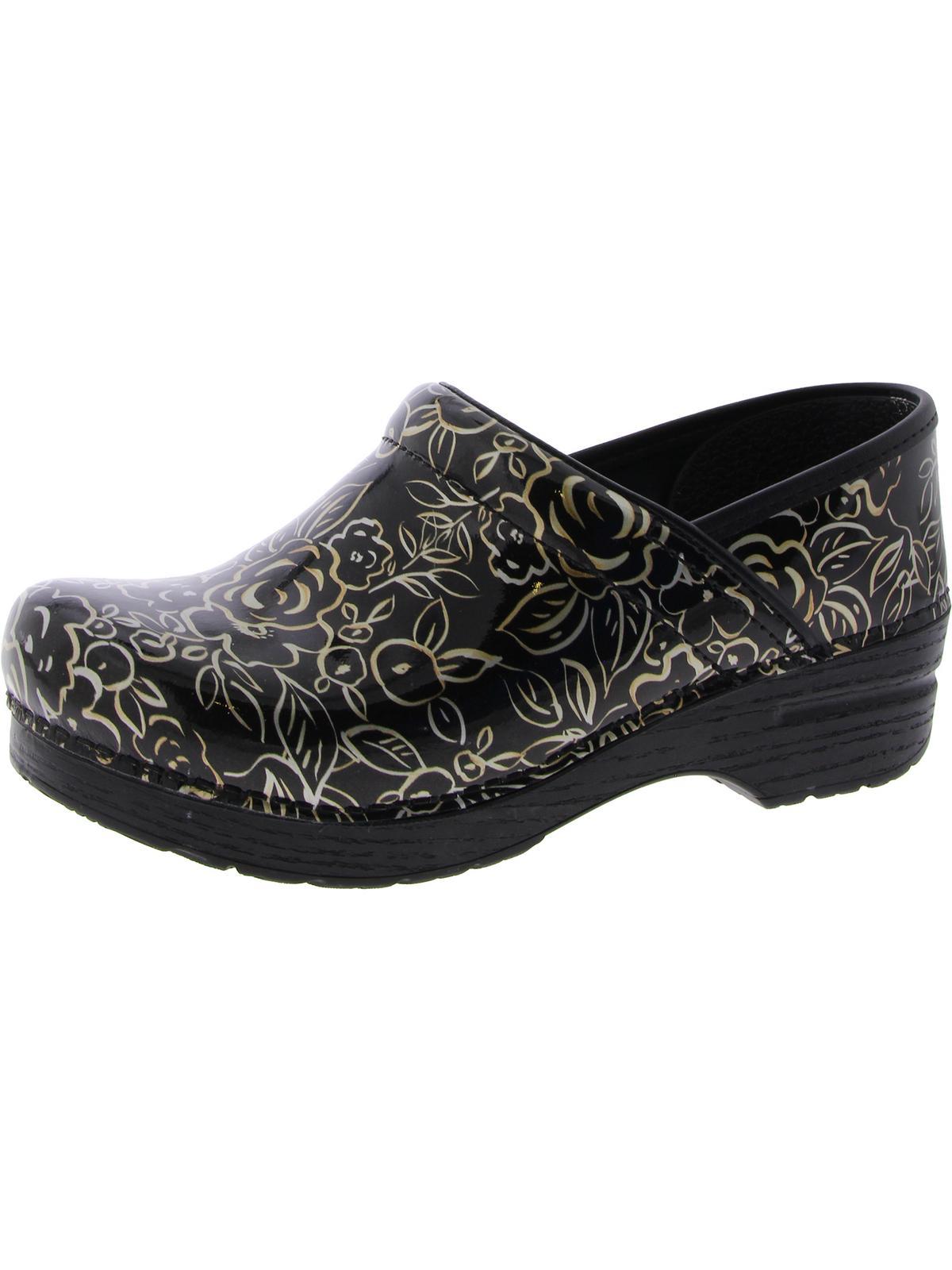 Dansko Leather Slip Resistant Clogs in Black | Lyst