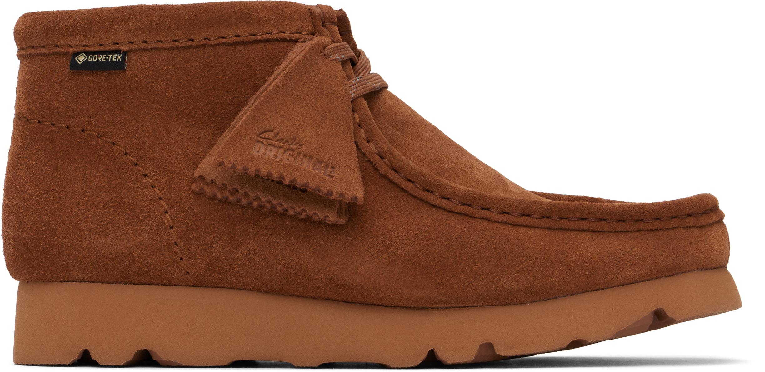 Clarks Tan Wallabee Gore-Tex Boots in Black | Lyst
