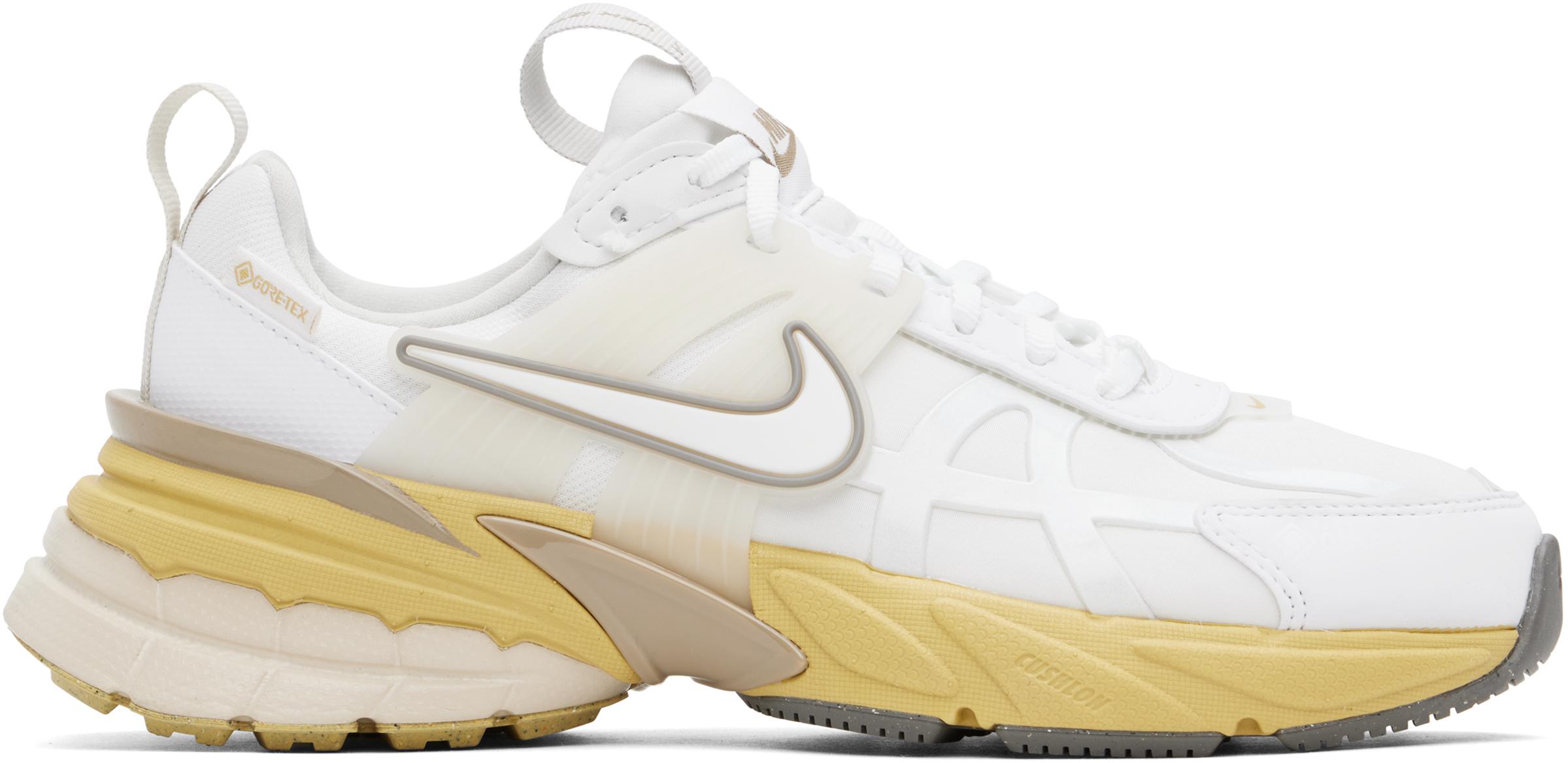 Nike V2K Run Gore-Tex Sneakers in Black | Lyst