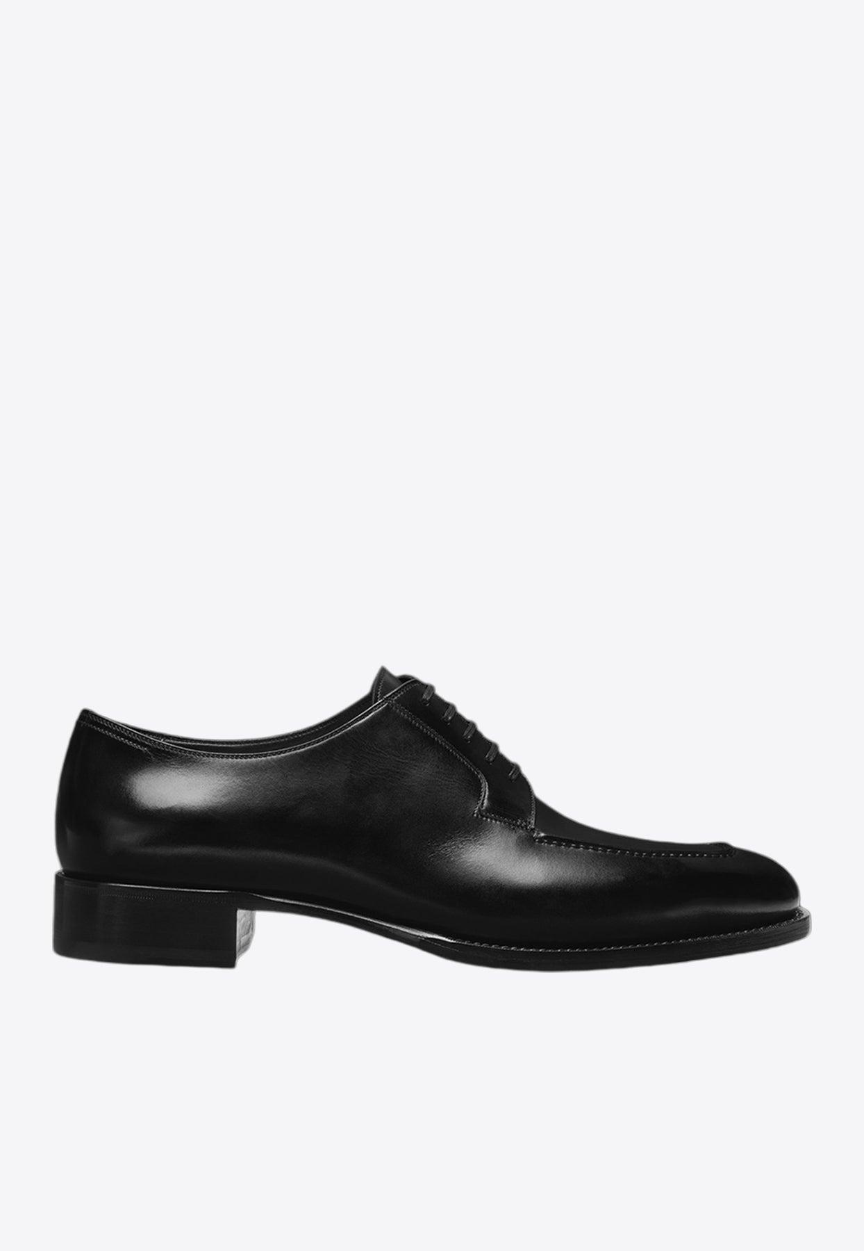 Tom Ford Burnished Leather Almond-Toe Lace-Up Shoes in Black for Men | Lyst