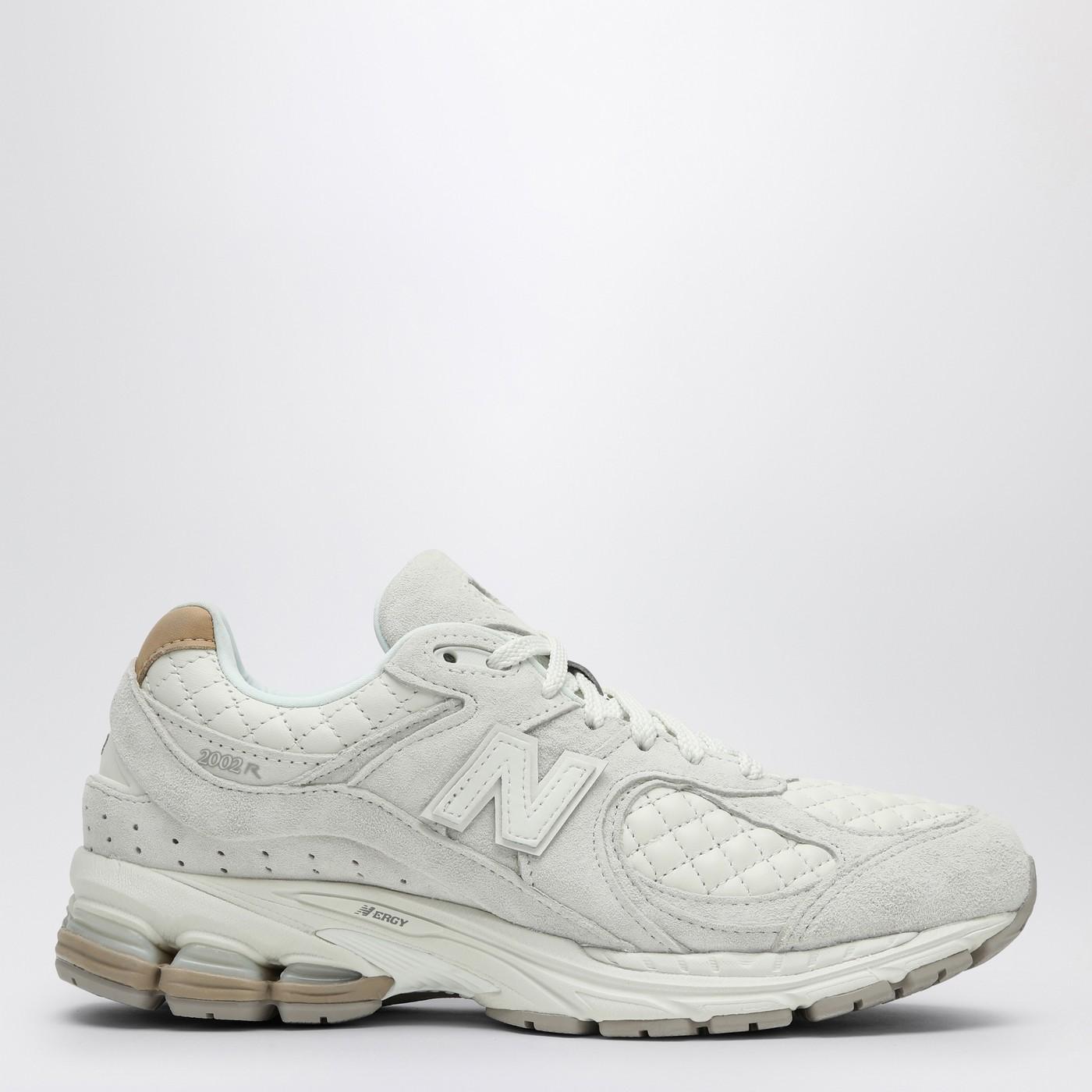 New Balance Off Quilted 2002R Sneakers in White | Lyst