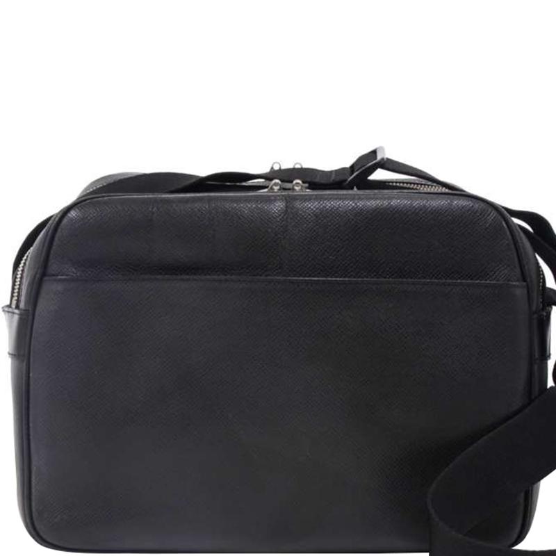 Louis Vuitton Taiga Reporter Bag Men | Paul Smith