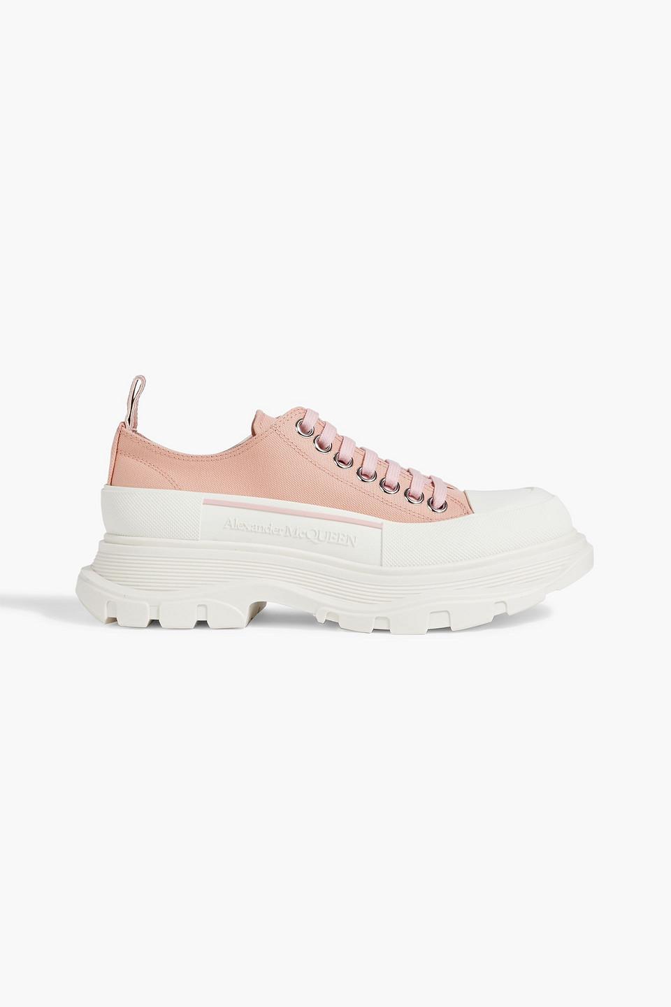 Designer Alexander McQueen Tread Slick Sneakers for Women Designer Alexander McQueen Tread Slick Sneakers for Women