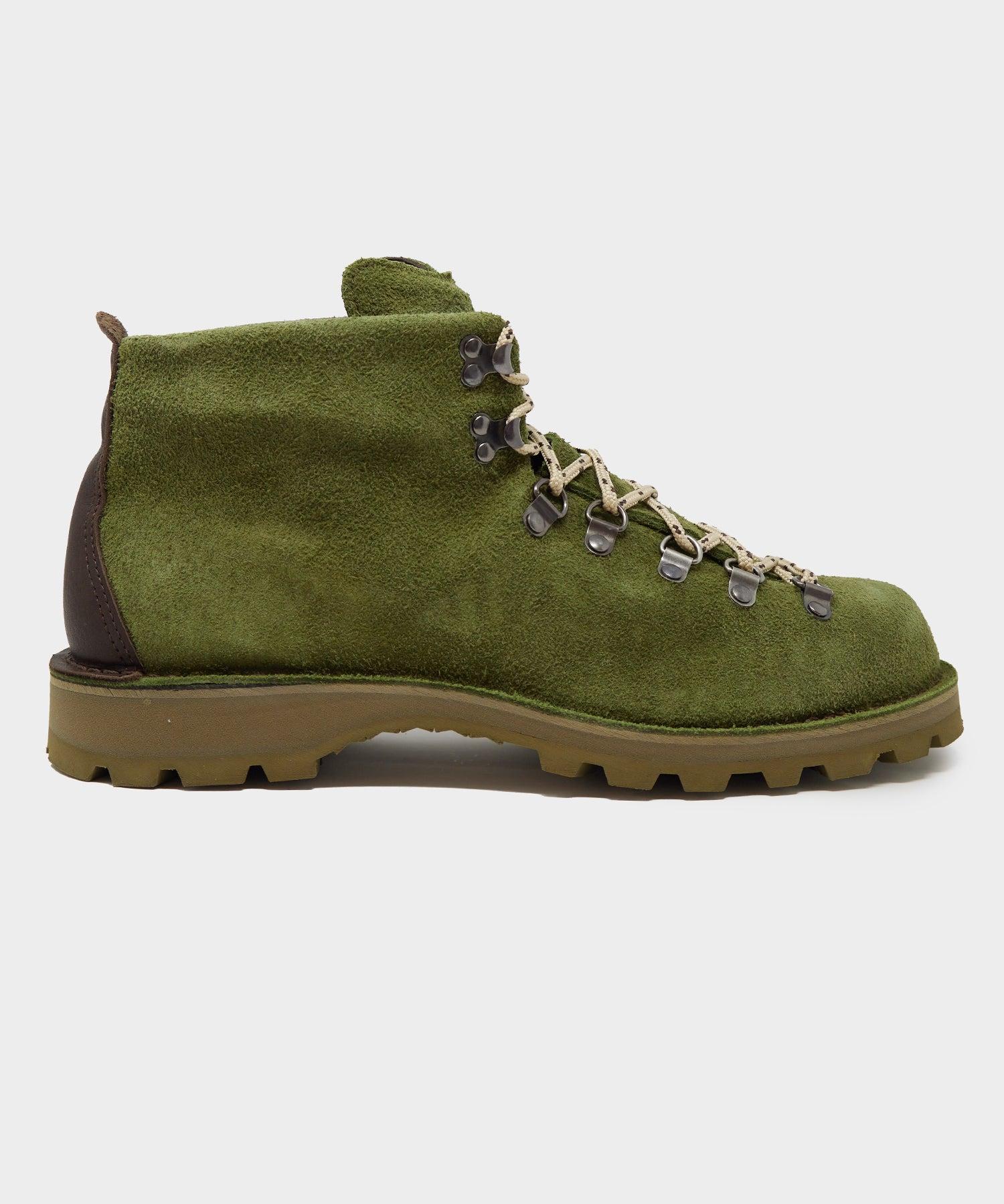 Danner Todd Snyder X Mountain Light Boot in Green for Men | Lyst