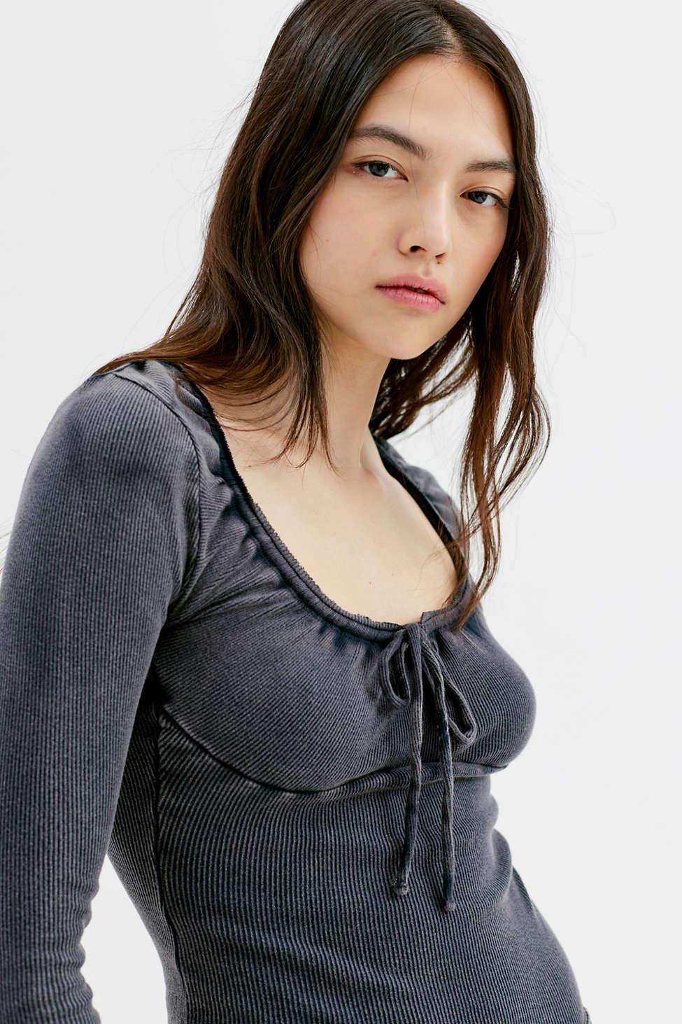 Urban Outfitters Uo Pretty As A Portrait Long Sleeve Top in Black | Lyst