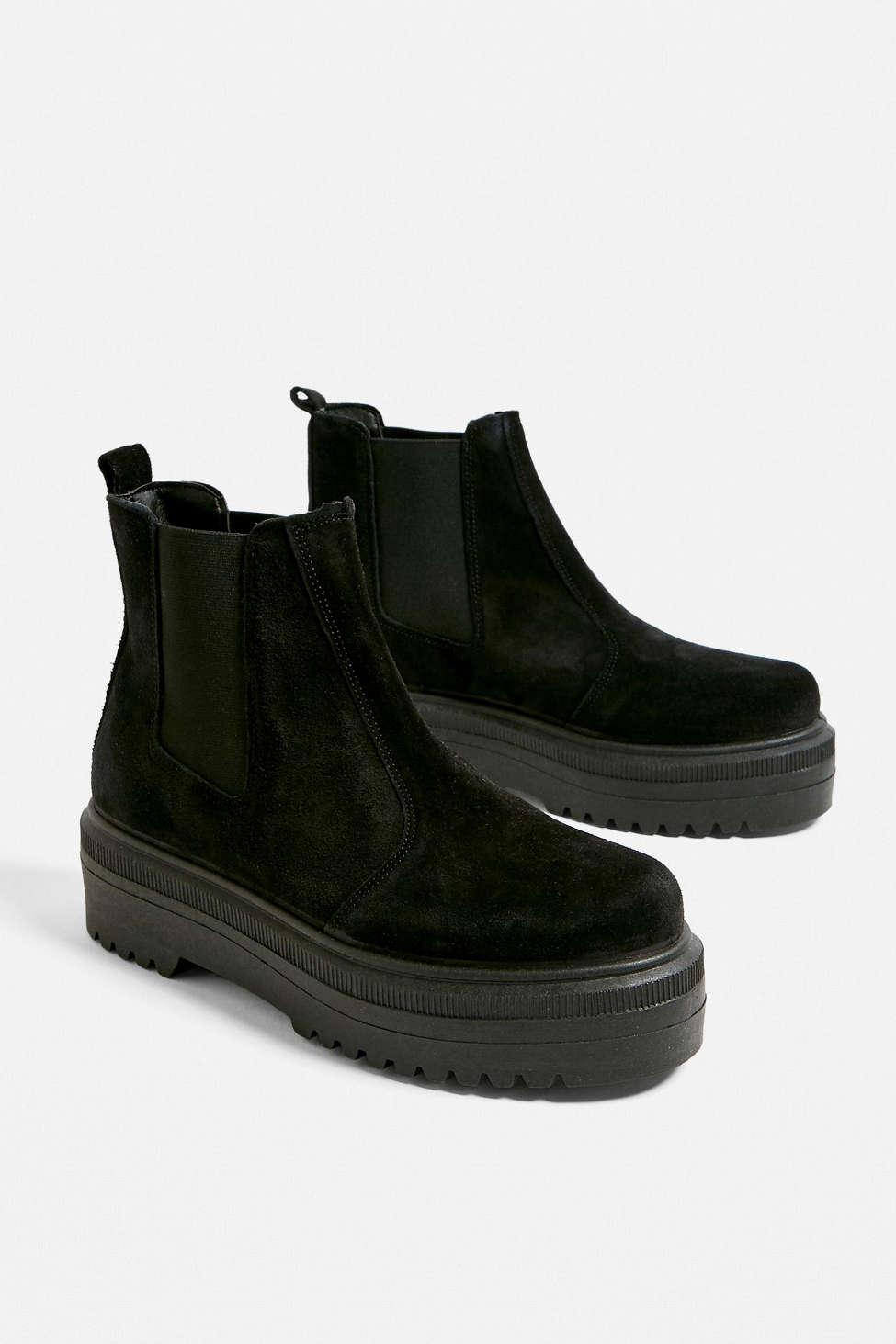 Urban Outfitters Chelsea Boots Chelsea Urban Outfitters Boots Maci ...