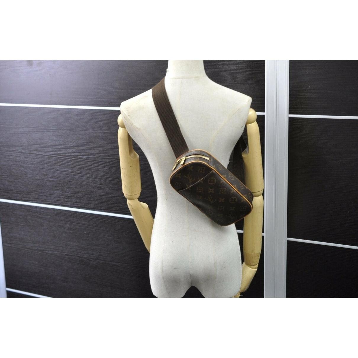Louis Vuitton Bag Cloth Semashow louis-vuitton-bag-cloth-semashow