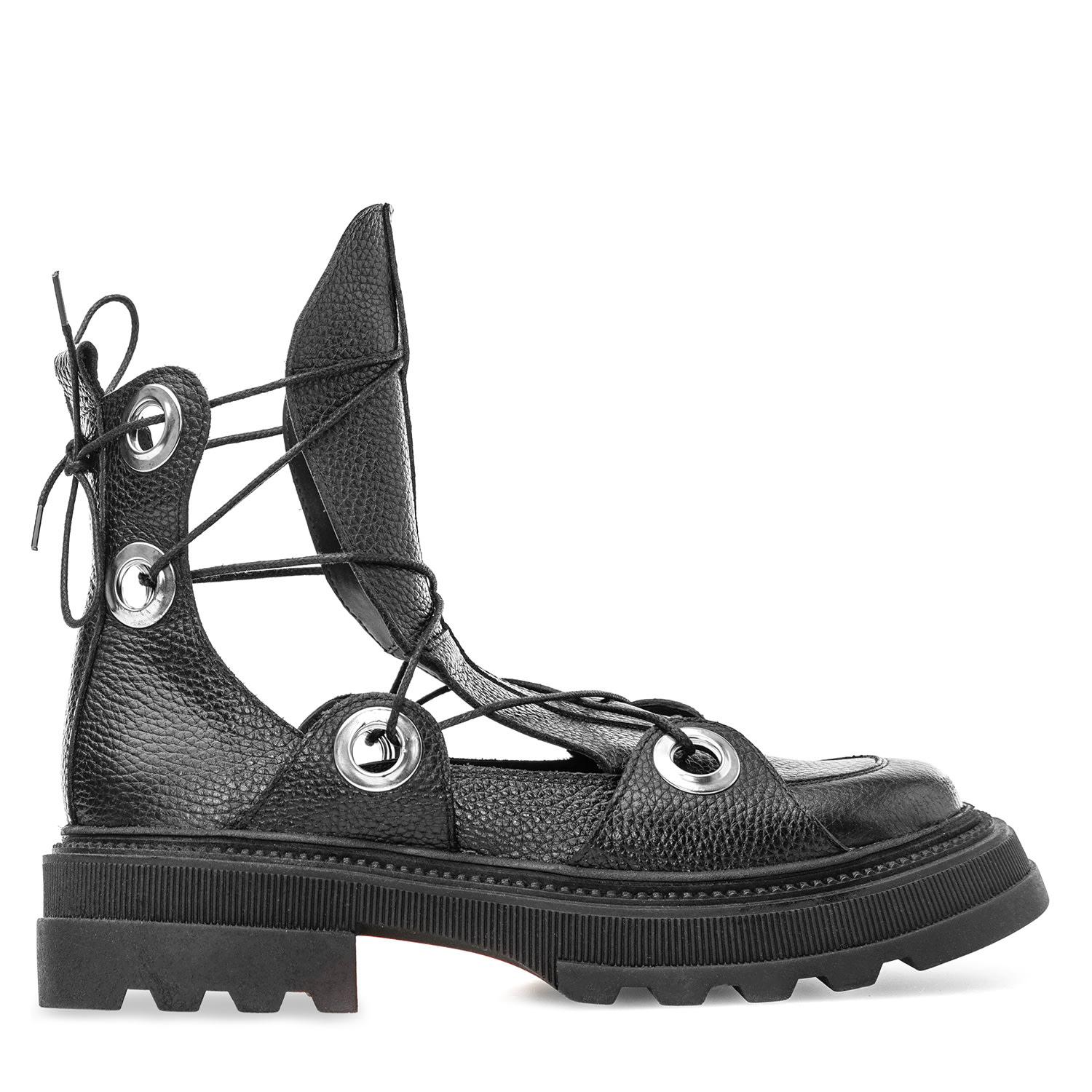 Moja Lara Natural Leather Boots in Black | Lyst