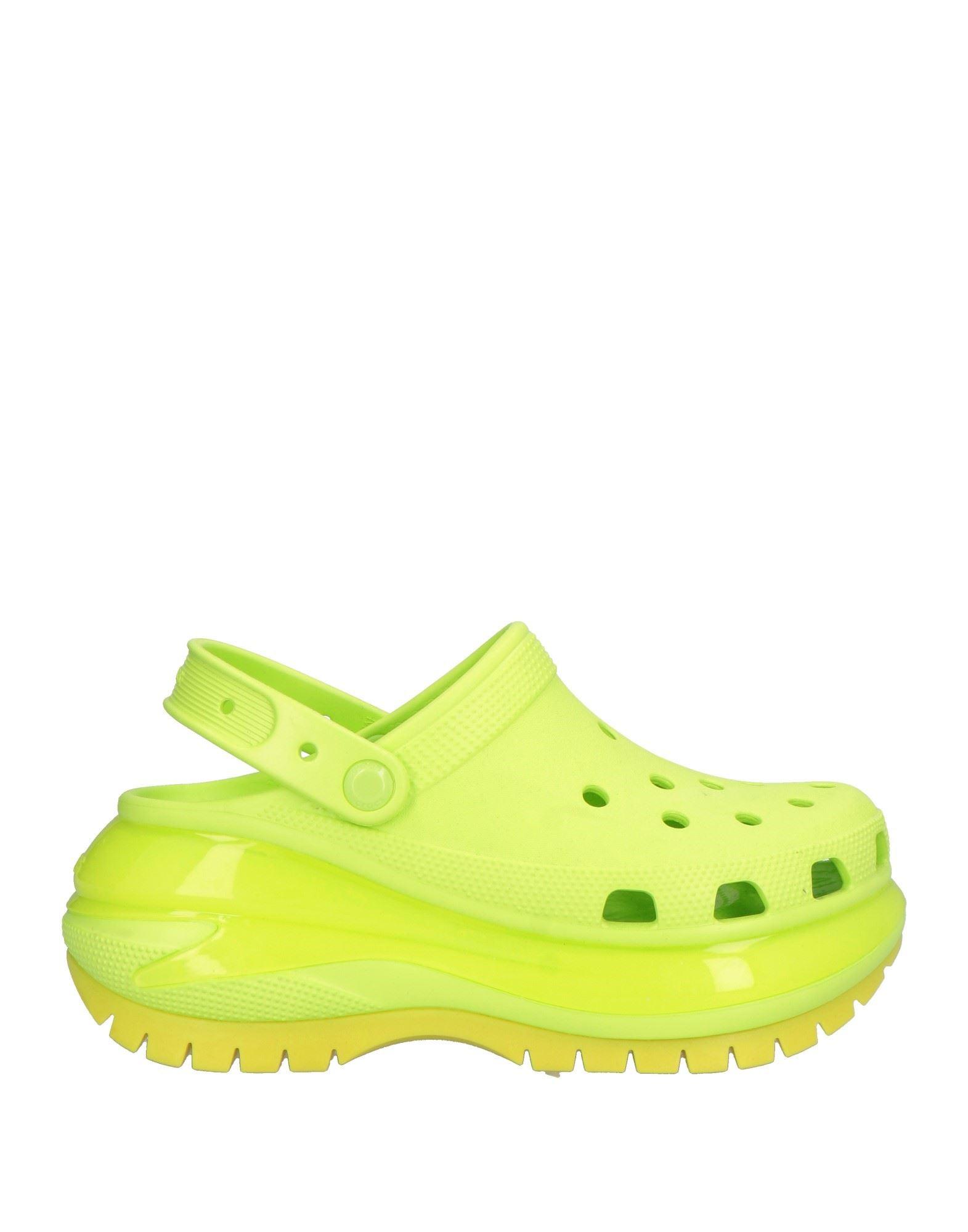 Crocs™ Mules & Clogs in Yellow | Lyst