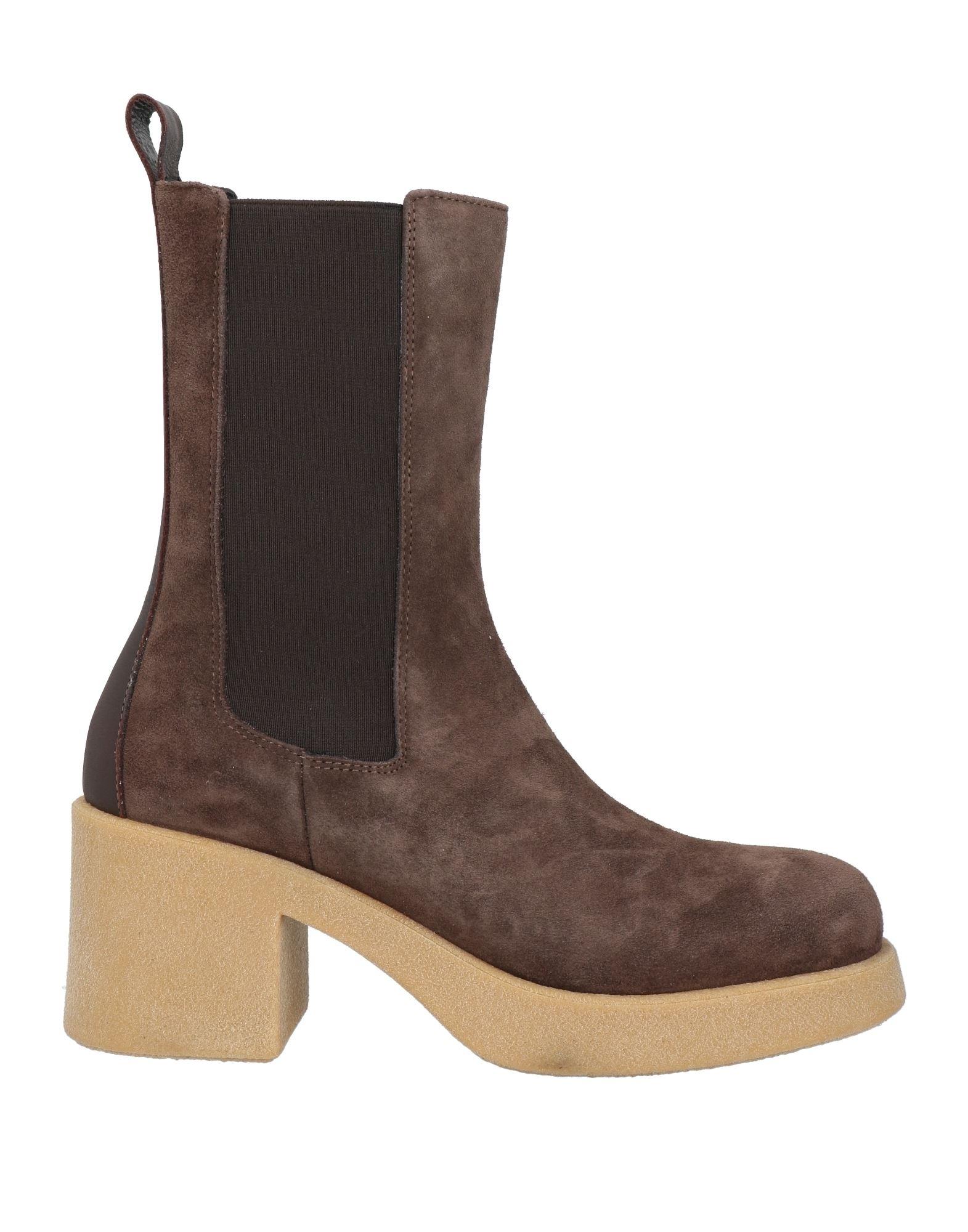 OA non-fashion Dark Ankle Boots Leather in Brown | Lyst