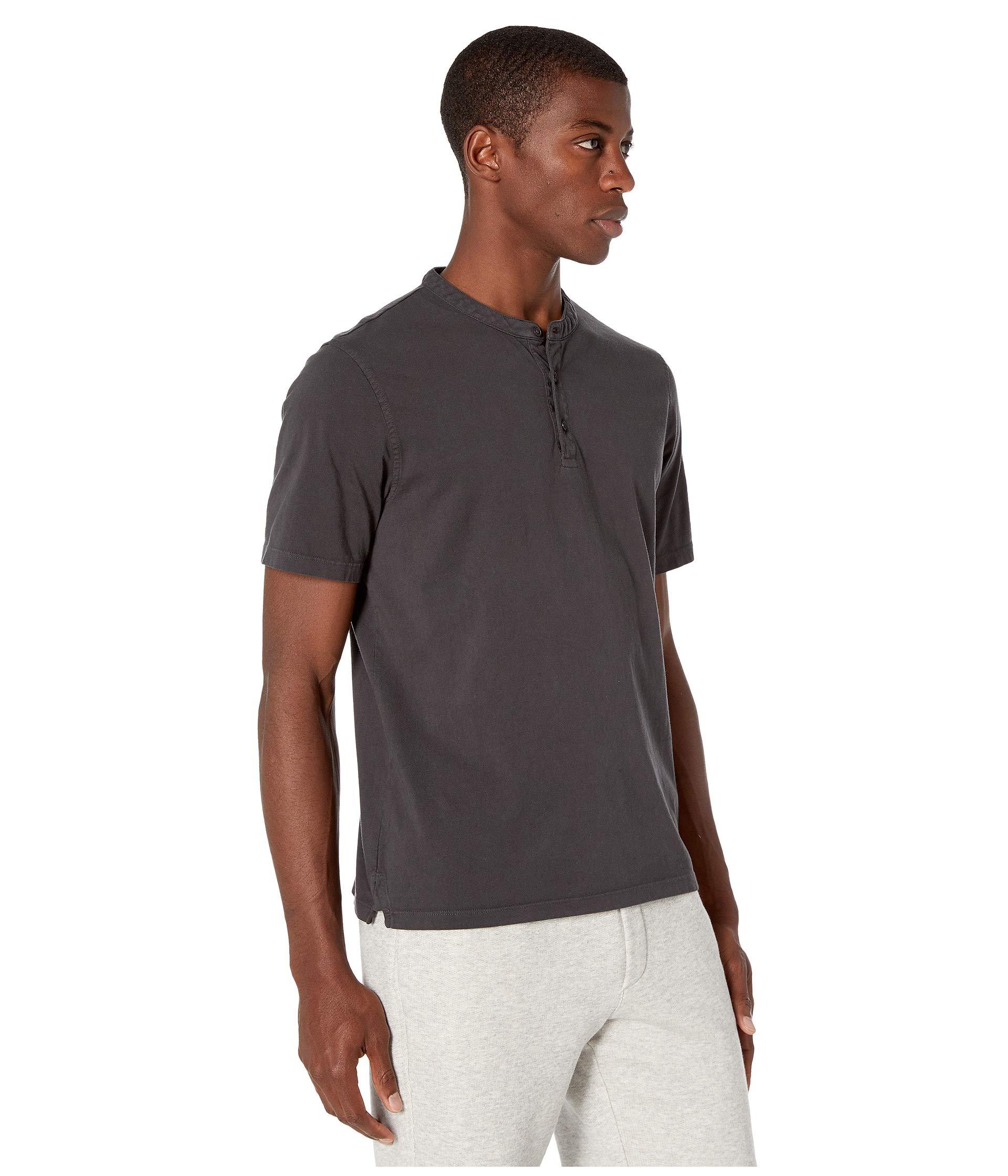 Vince Cotton Garment Dye Short Sleeve Henley In Washed Black Black
